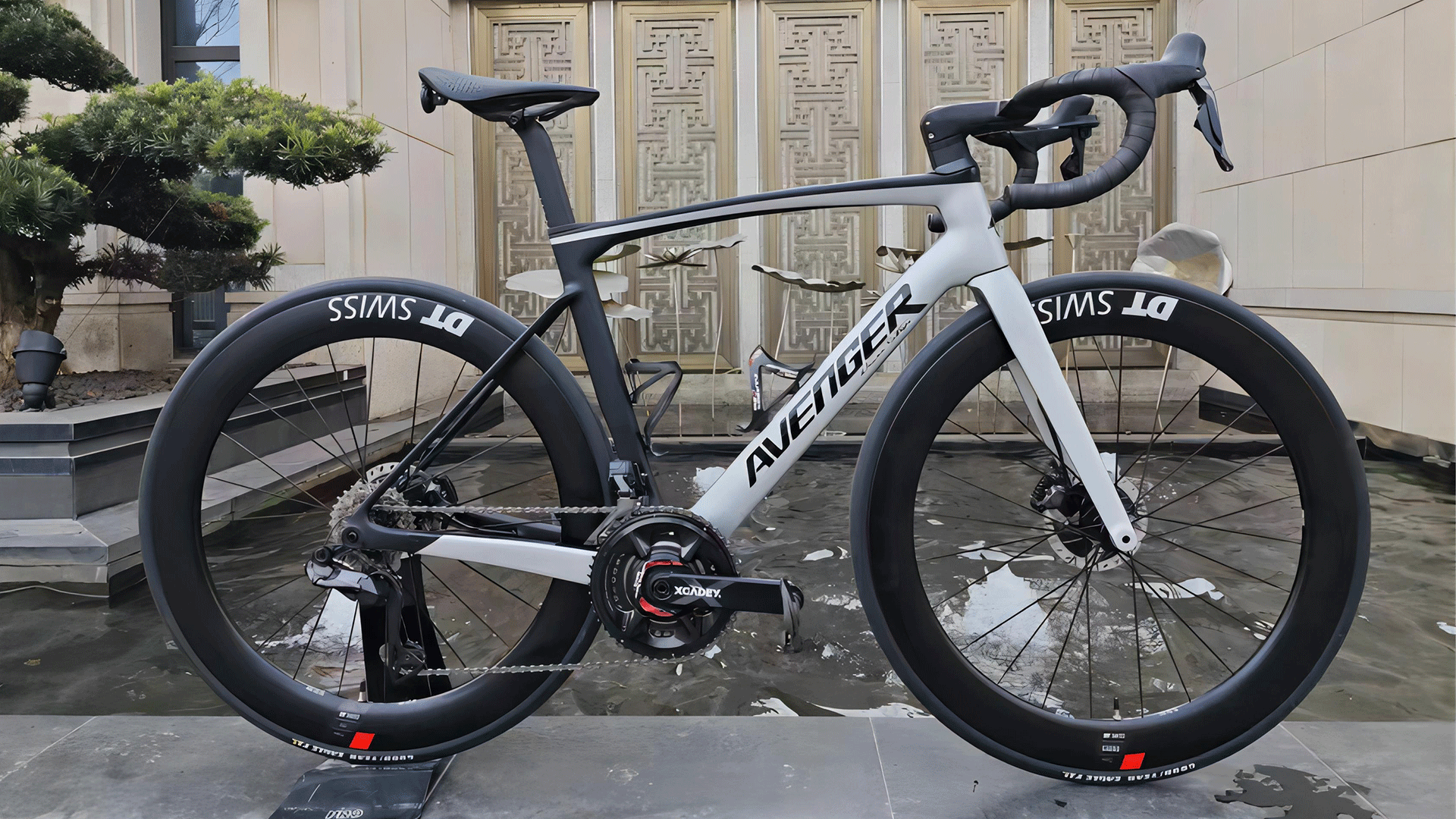 Avenger Carbon Bike – Avenger Carbon Bike